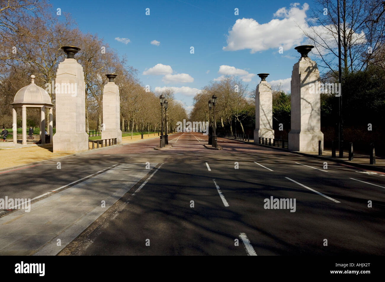 Memorial gates london hi-res stock photography and images - Alamy