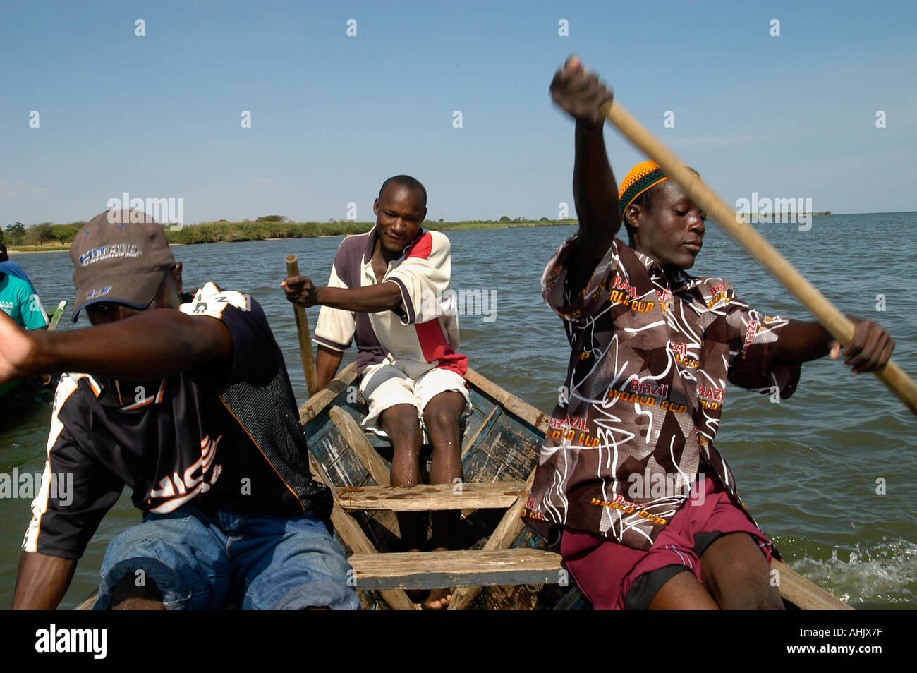 Tanzania Lake Victoria Fishing fish men fishery Stock Photo - Alamy
