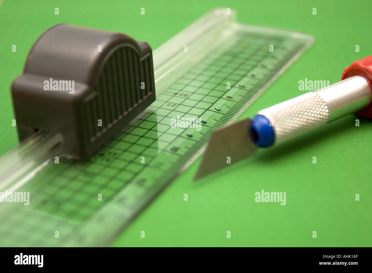 Scalpel and slide cutter Stock Photo - Alamy