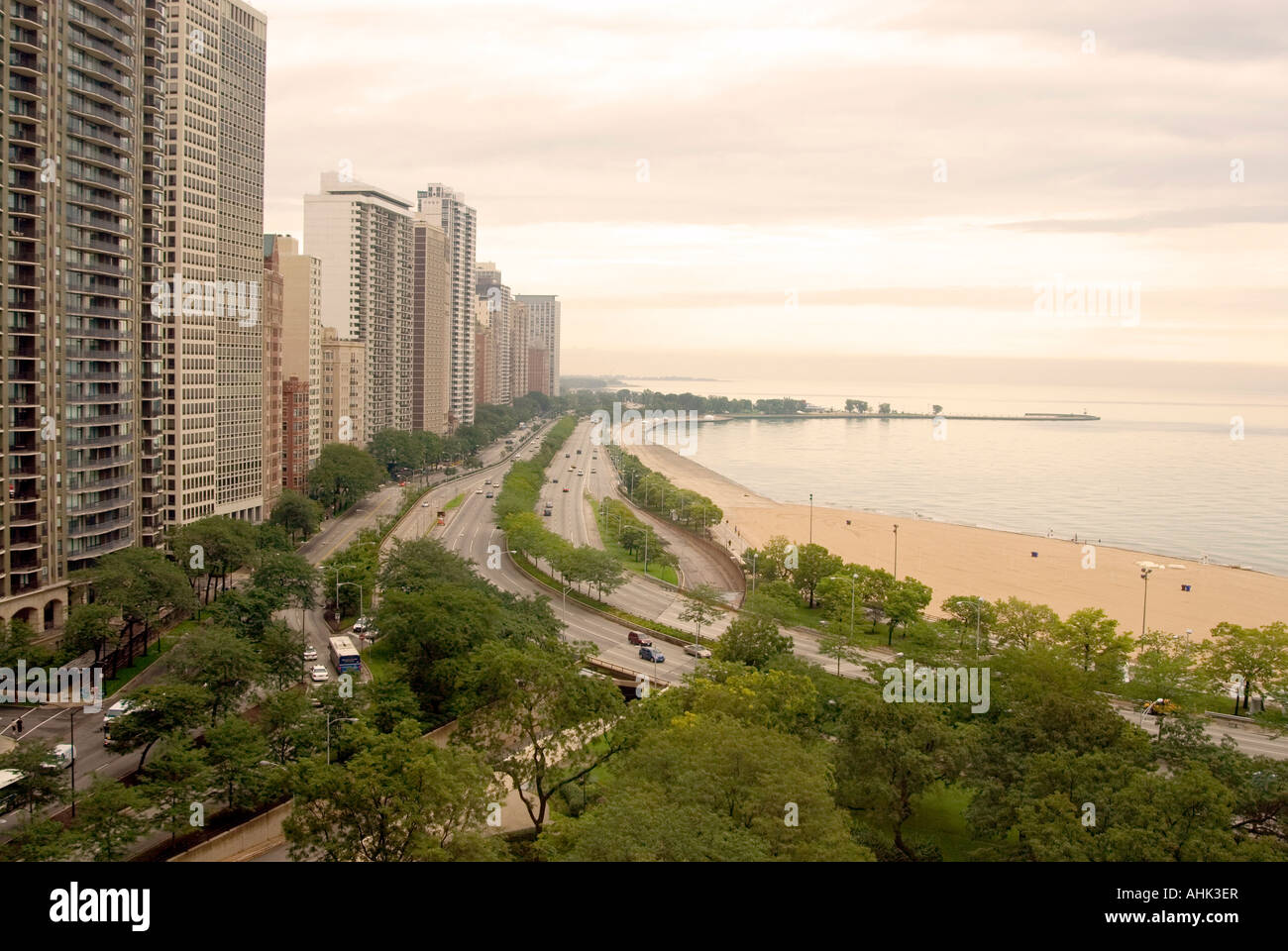 Chicago Gold Coast / Lake Shore Drive Stock Photo - Alamy