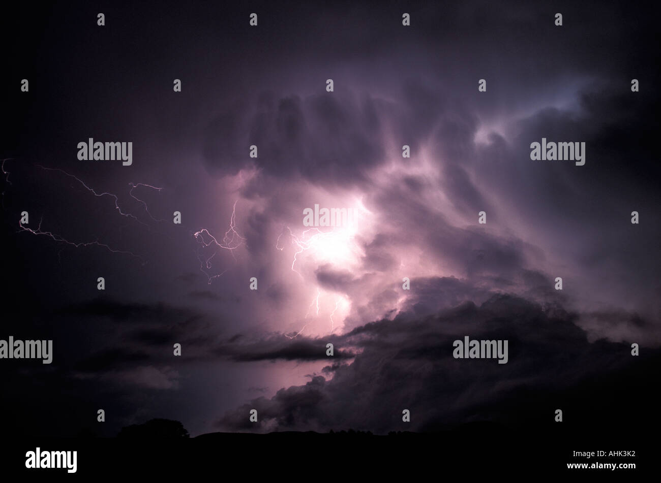 USA Nebraska Scotts Bluff Lightning from massive cumulonimbus supercell ...