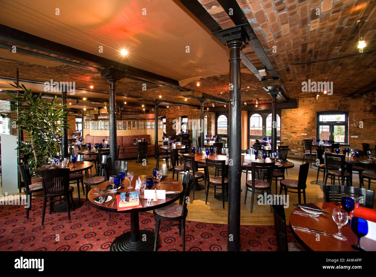 Leeds interior restaurant hi-res stock photography and images - Alamy