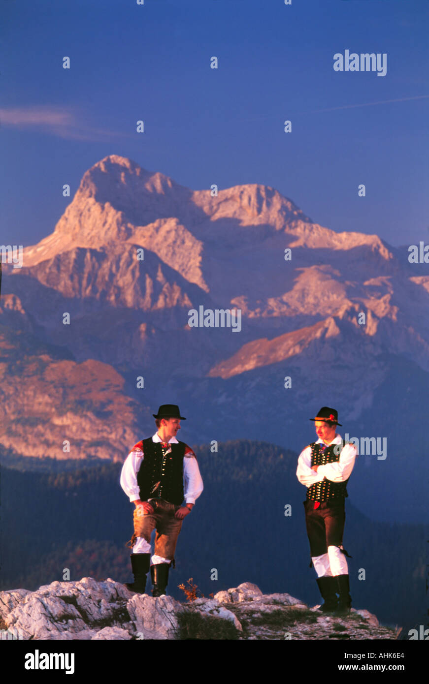 Slavic men hi-res stock photography and images - Alamy