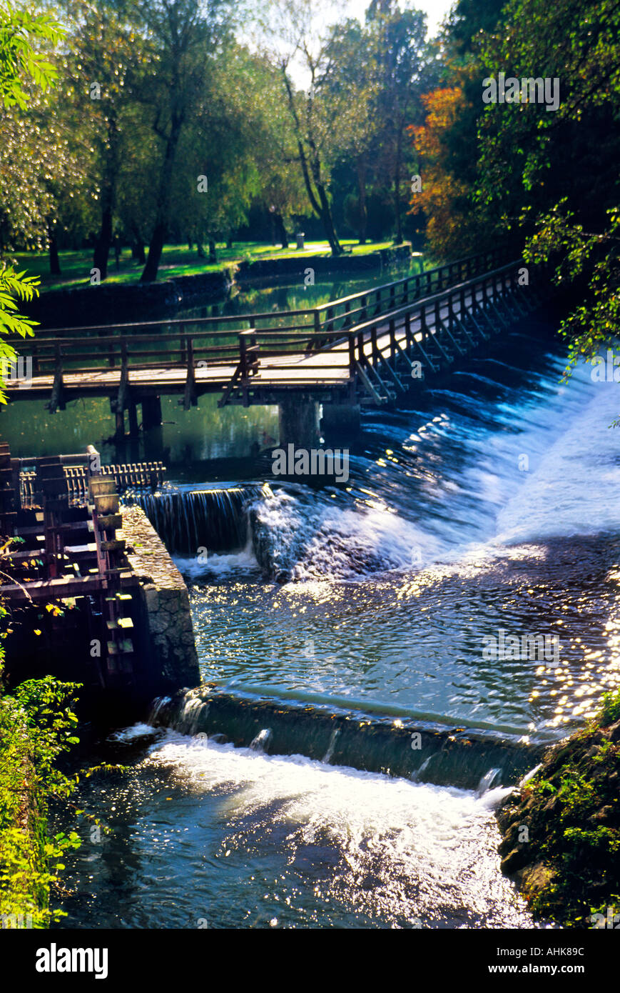 Postojna cave bridge hi-res stock photography and images - Alamy