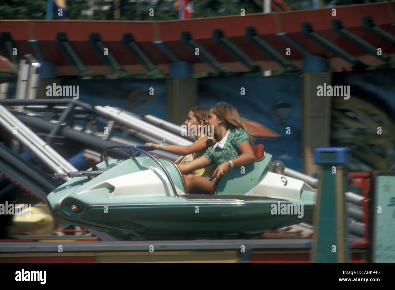 Airplane ride carnival hi-res stock photography and images - Alamy