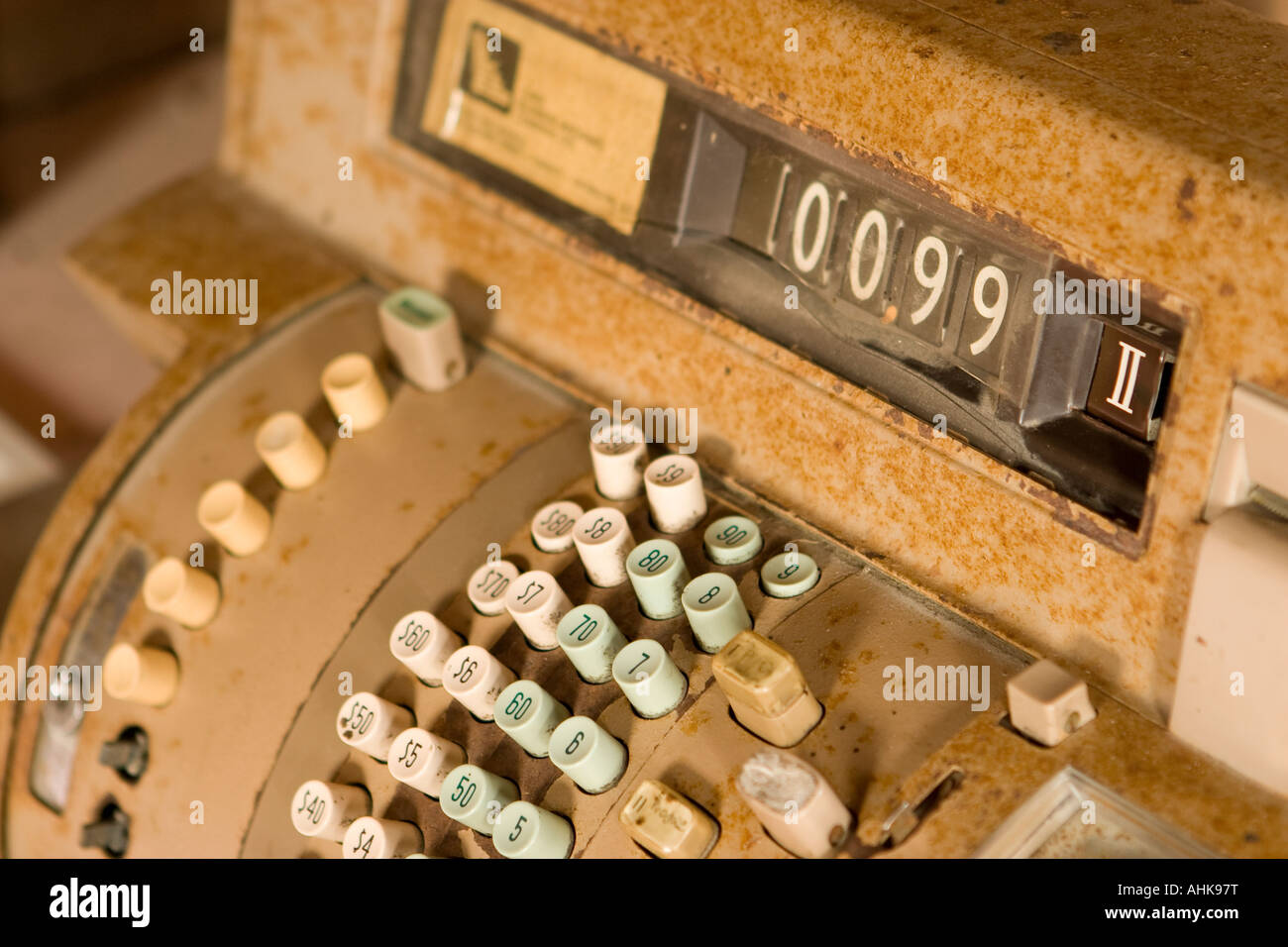 Close up of an Antique cash register in a historic 1920s Stock Photo ...