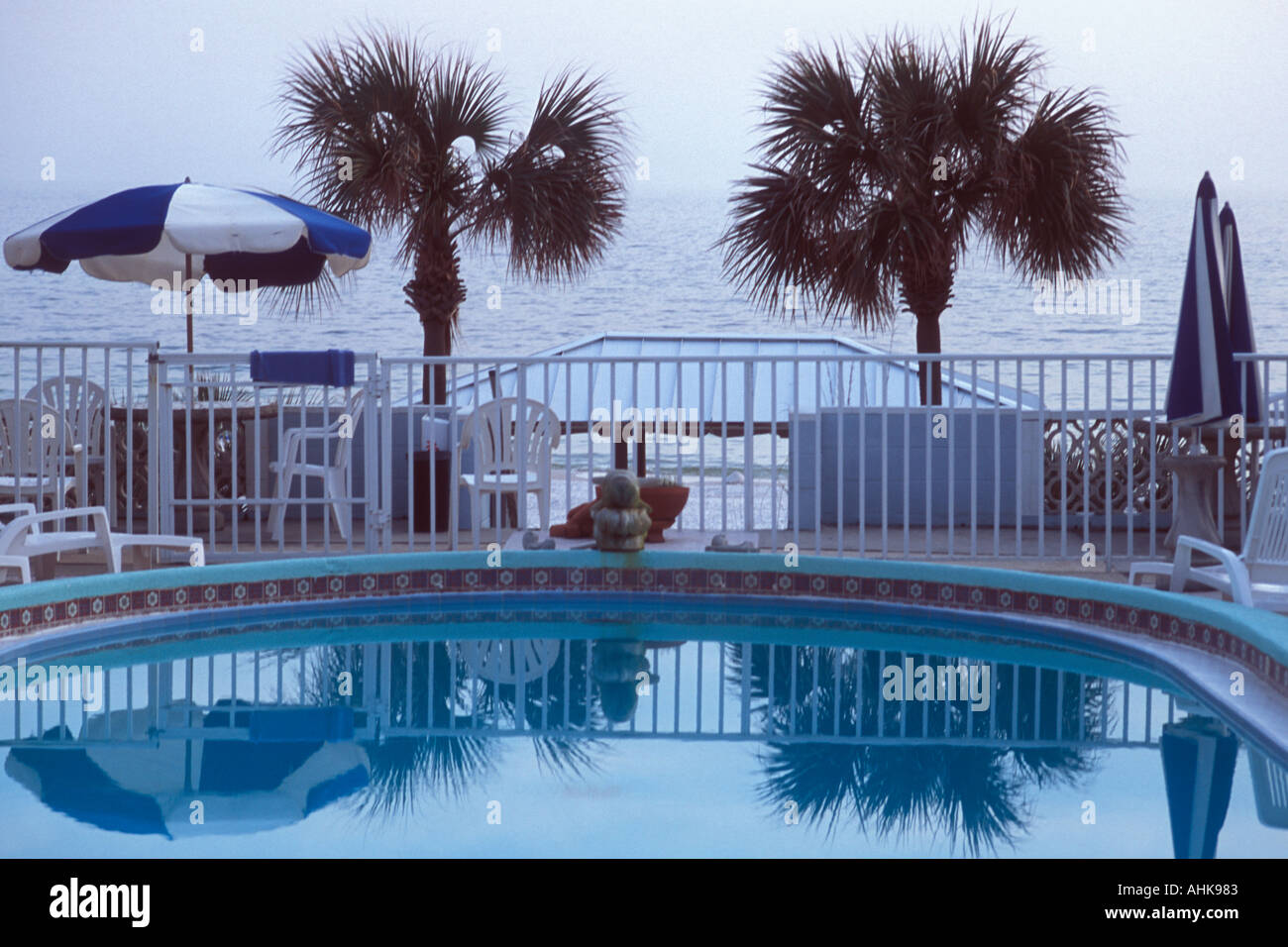 Pool by the Ocean Stock Photo - Alamy