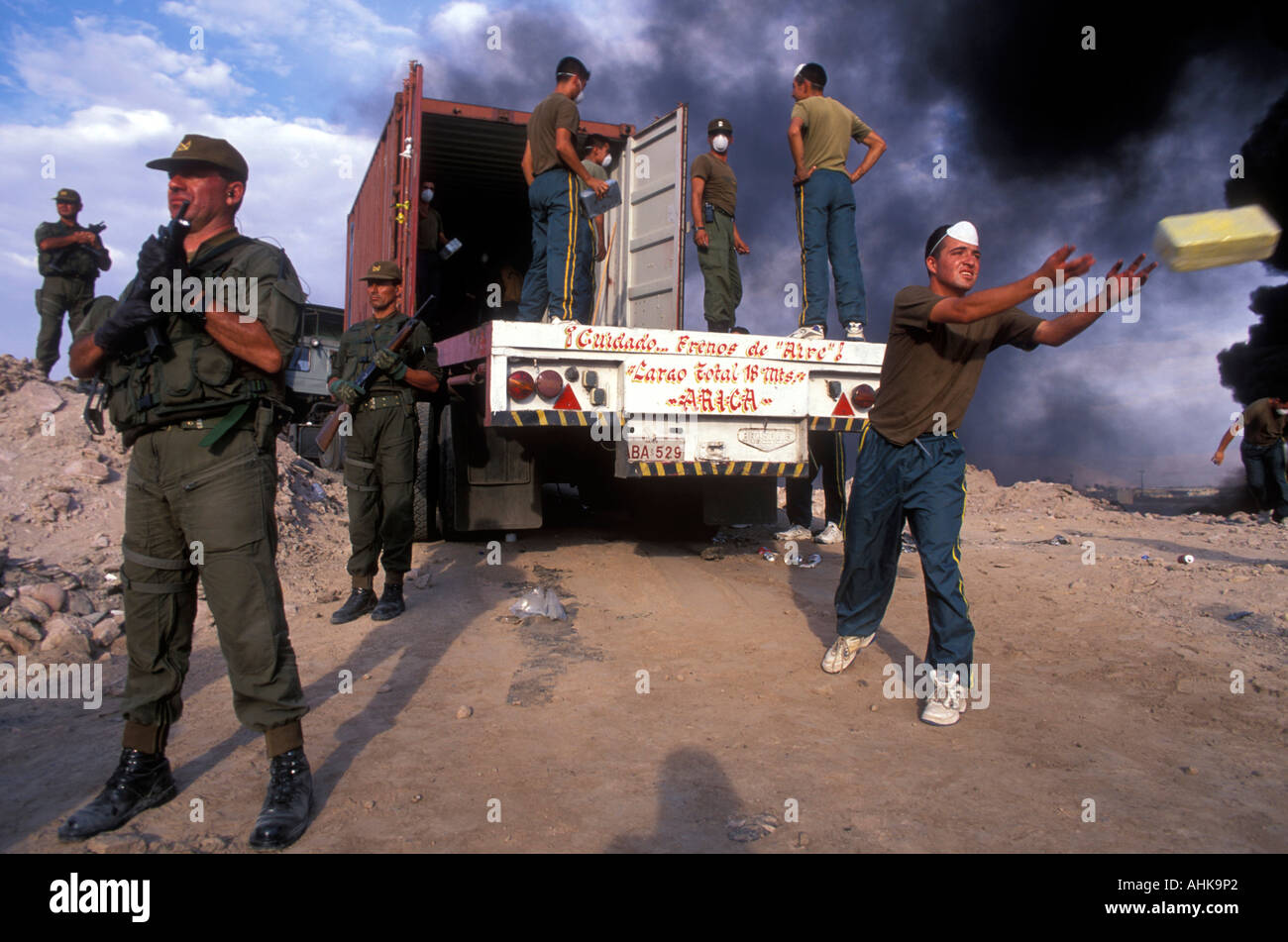 Nine tons hi-res stock photography and images - Alamy