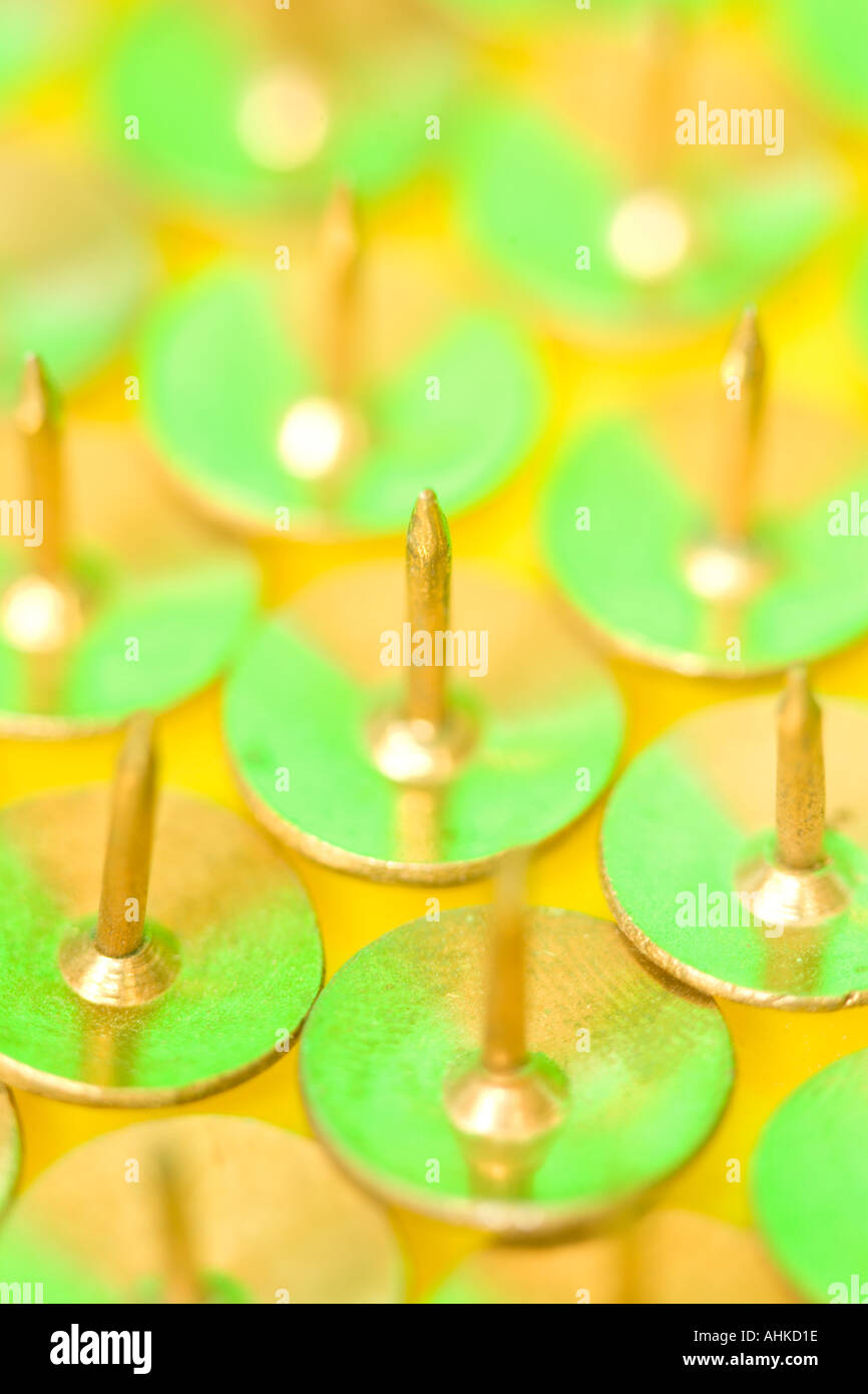 Drawing pins pattern hi-res stock photography and images - Alamy