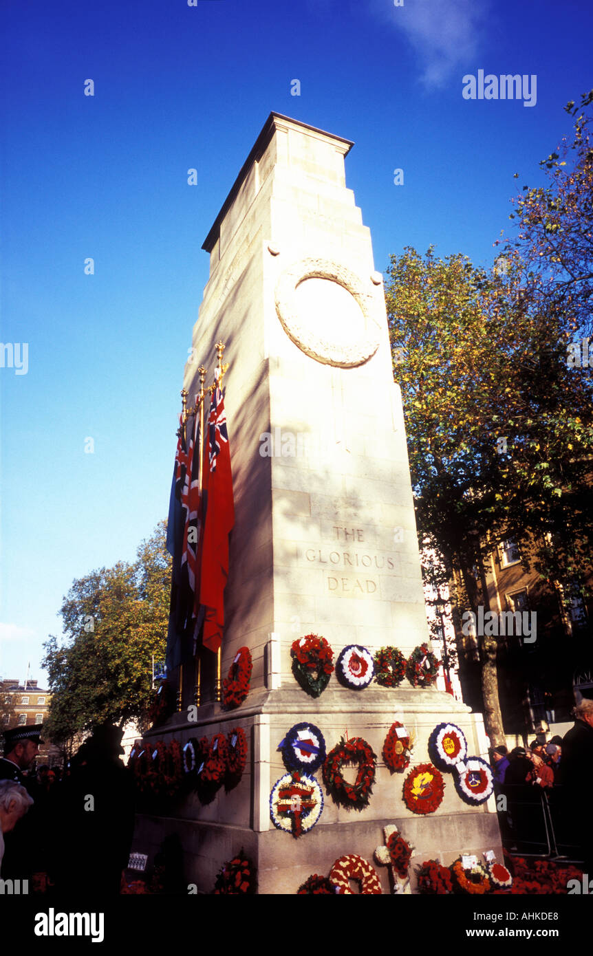 The cenotaph at the remembrance ceremony in whitehall hi-res stock ...