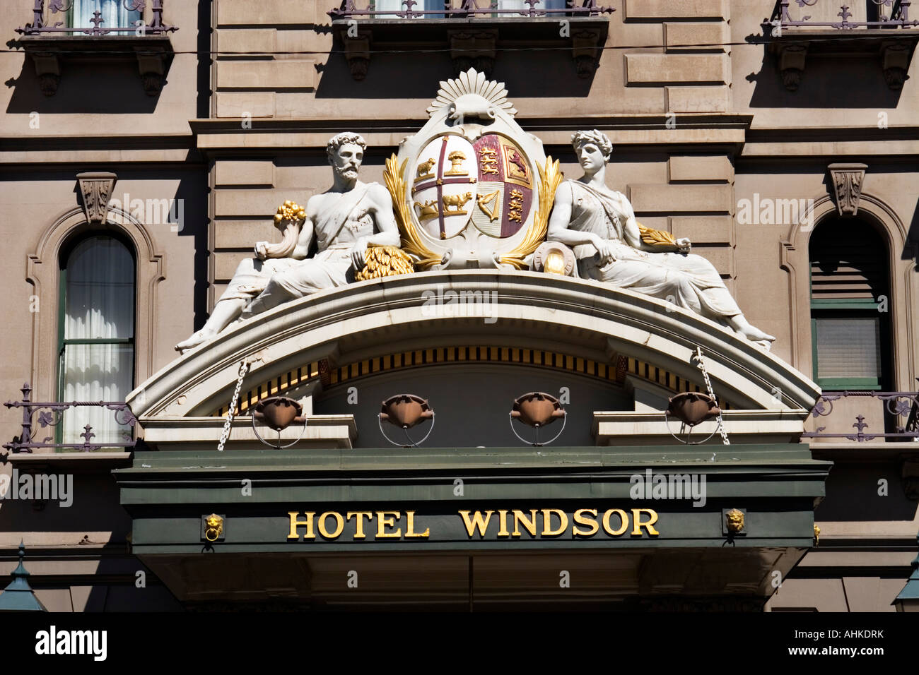 Melbourne Architecture / Facade detail of the Windsor Hotel in ...