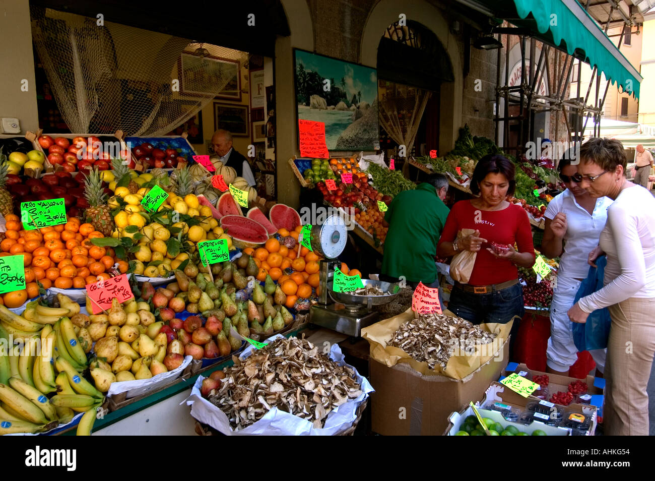 Courgette firenze hi-res stock photography and images - Alamy