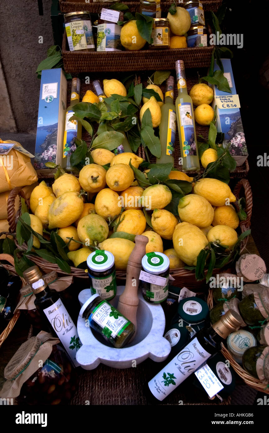 Centre of lemons hi-res stock photography and images - Alamy