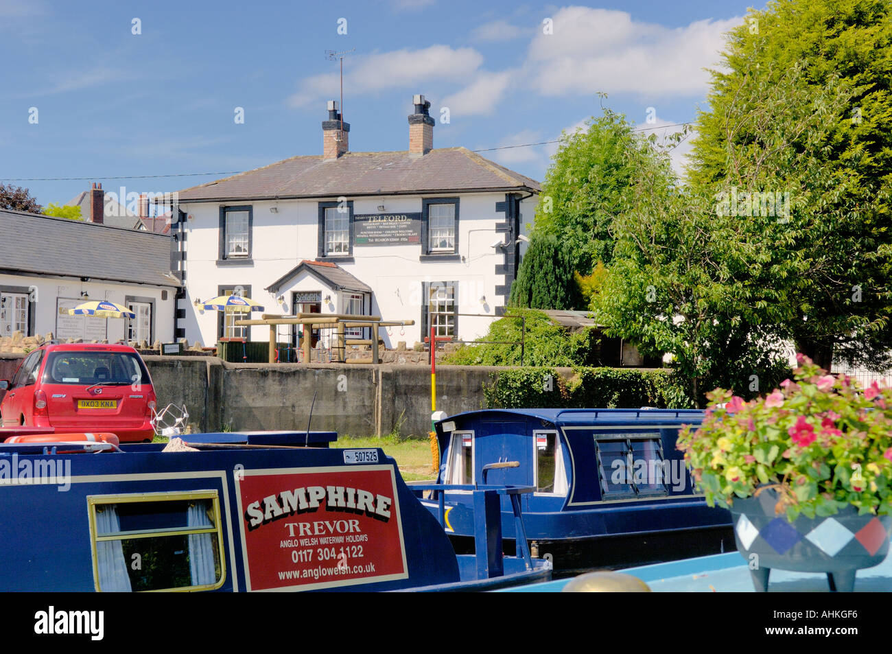 Trip Boat Telford Llangollen Wharf High Resolution Stock Photography ...