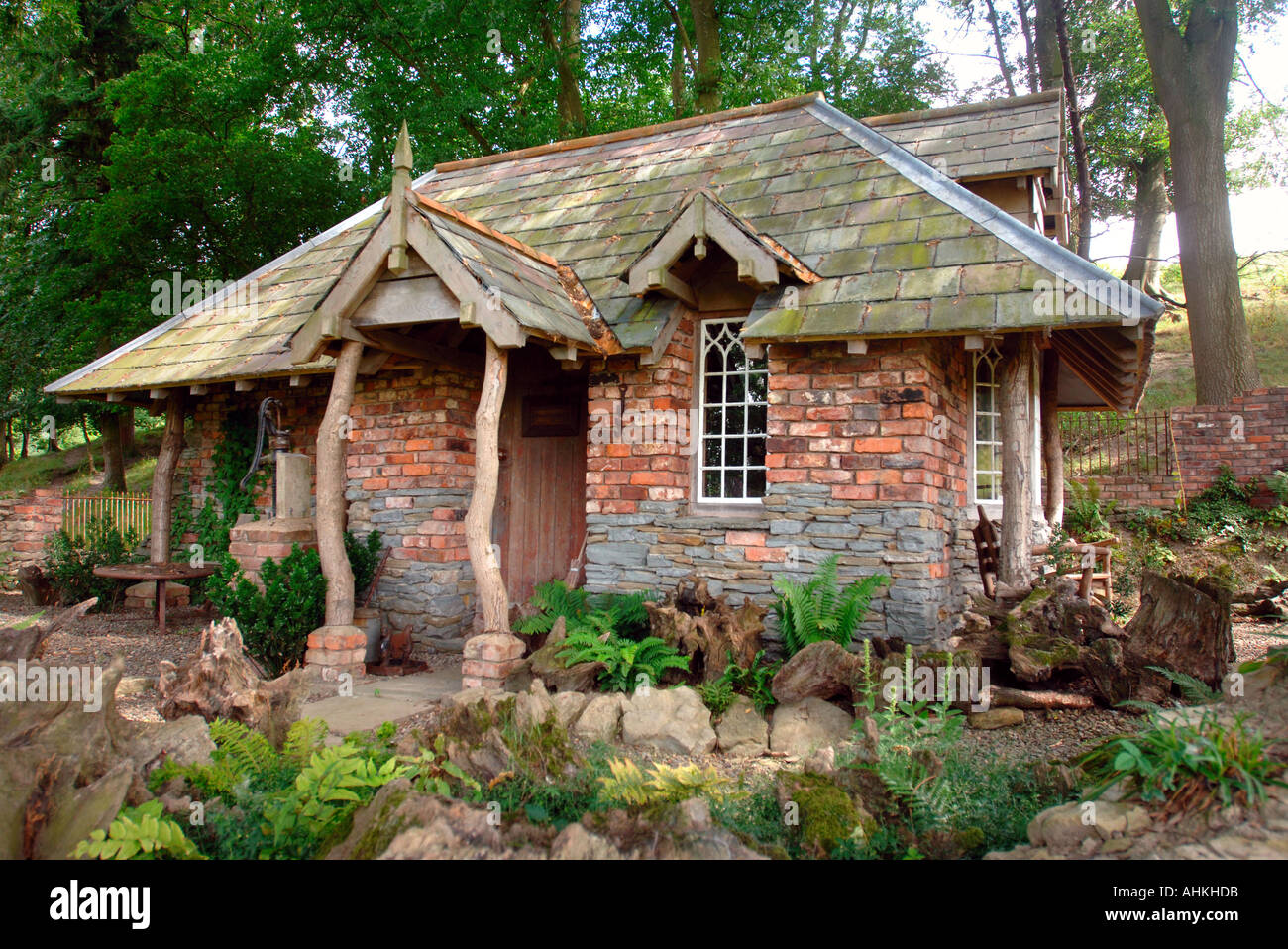 Hermits hut hi-res stock photography and images - Alamy