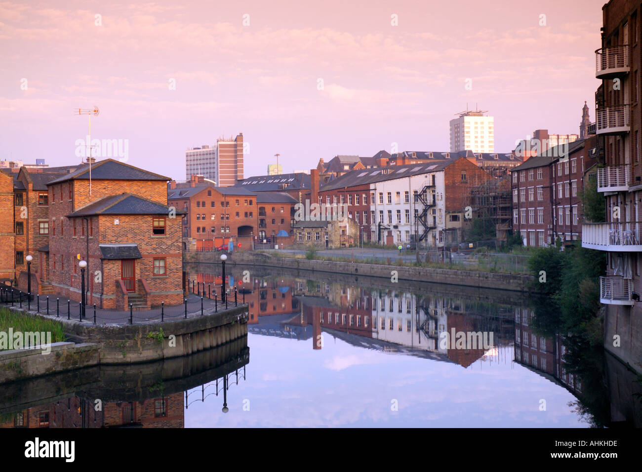 Sunrise Leeds Liverpool Canal River Aire Leeds City Centre an area ...