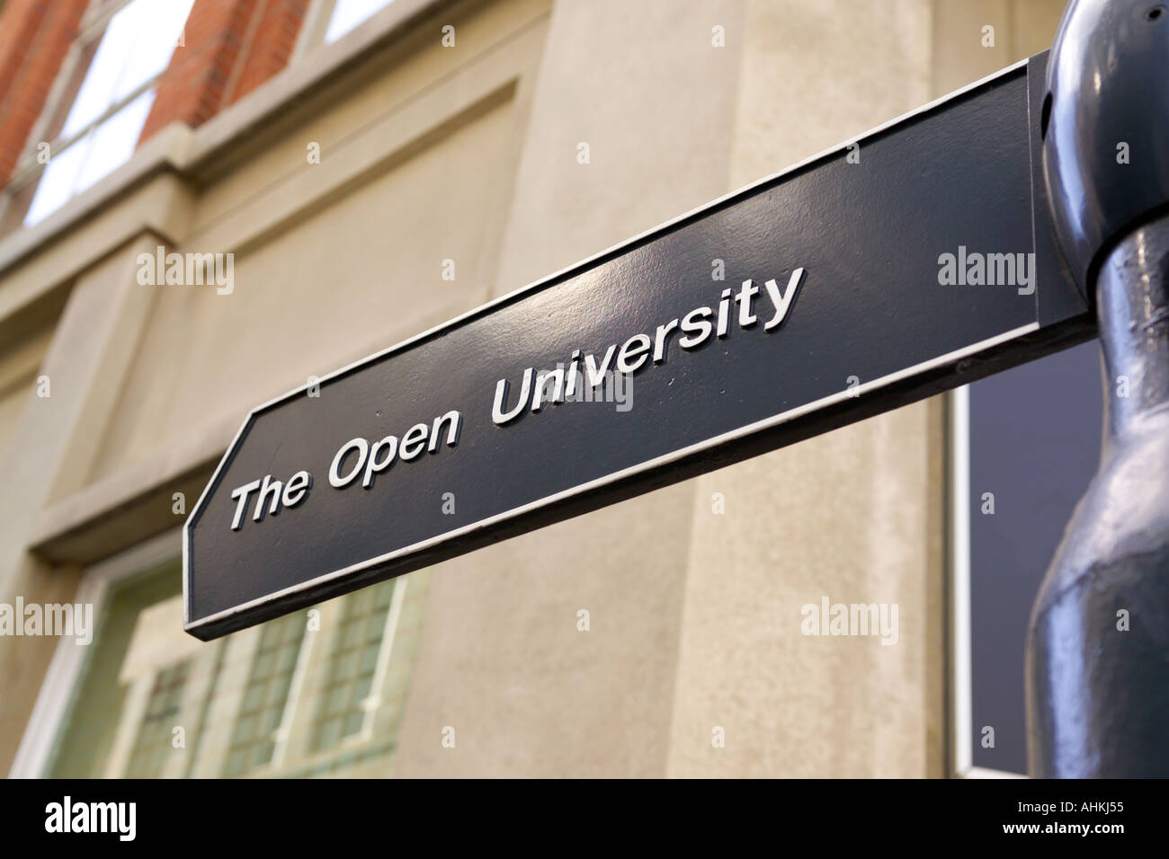 The open university sign hi-res stock photography and images - Alamy
