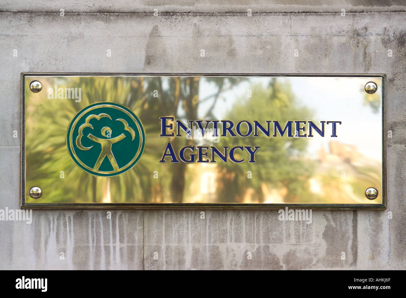 Environment agency government department hi-res stock photography and ...
