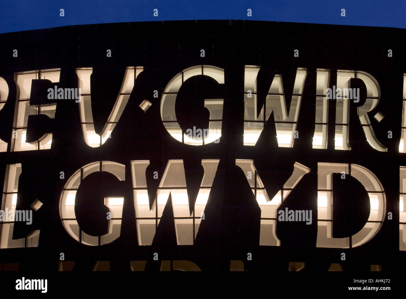 New cardiff bay opera house hi-res stock photography and images - Alamy