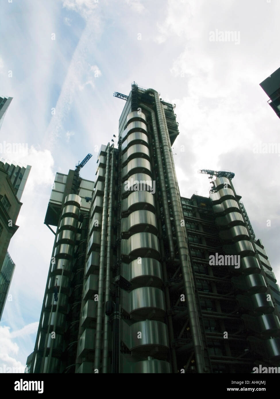 Lloyds building the City london united kingdom richard rogers 1986 1 ...