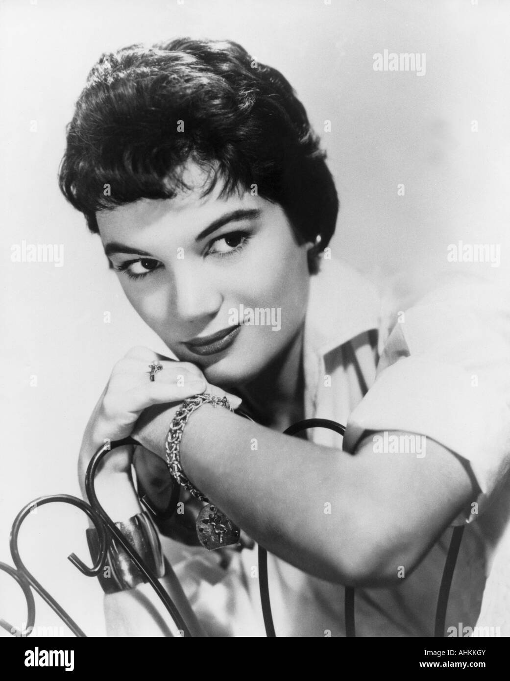 Connie Francis's Instagram, Twitter & Facebook on IDCrawl