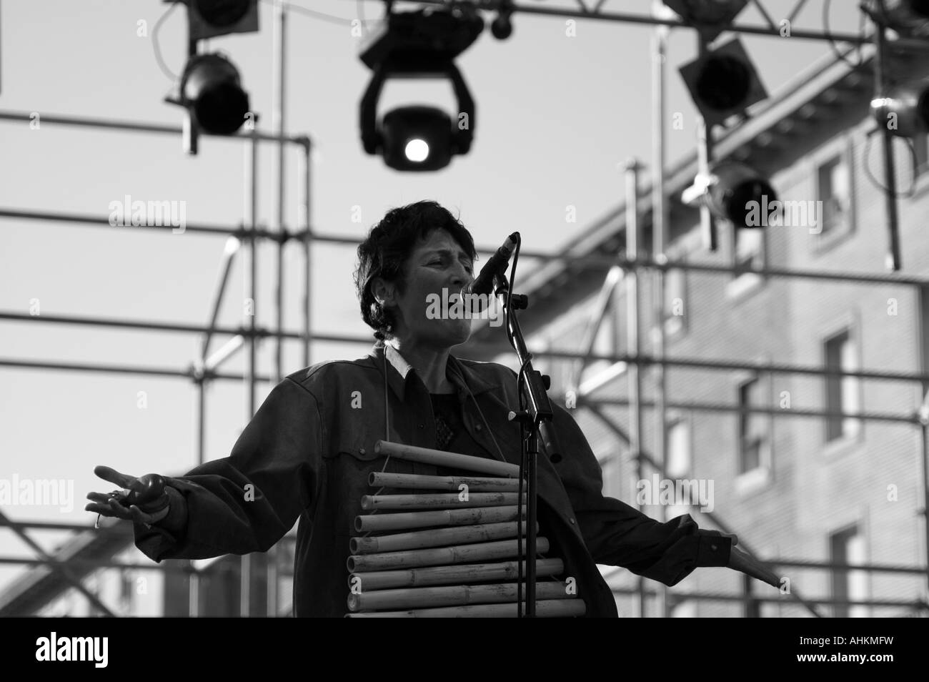 Female singer, traditional aragonese music concert, Plaza del Pilar ...
