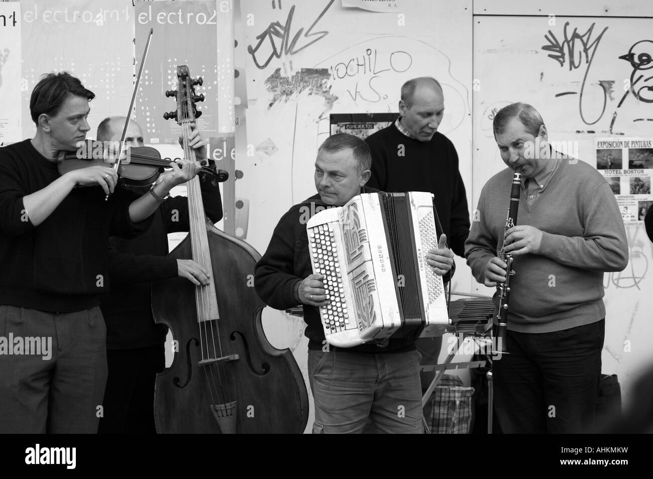 Artists saragossa hi-res stock photography and images - Alamy