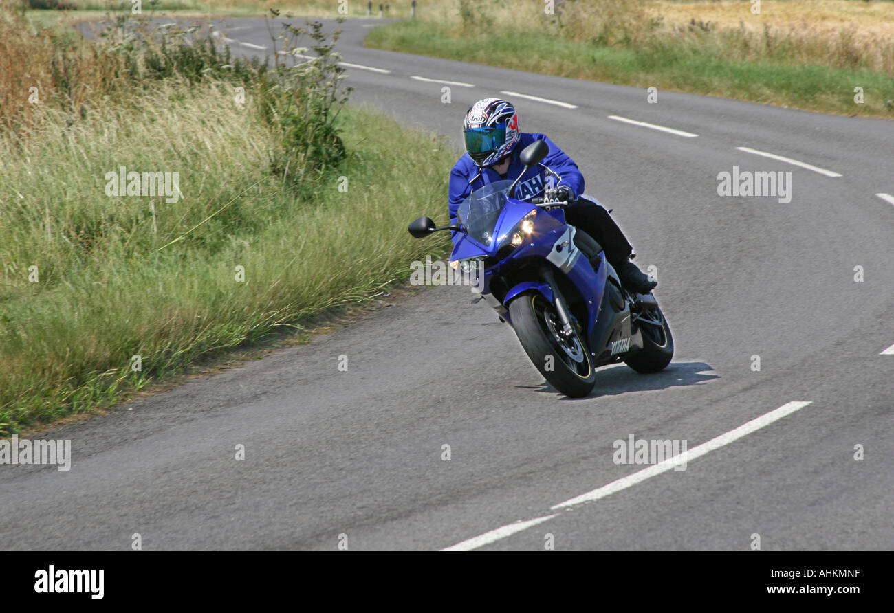 Yamaha r6 hi-res stock photography and images - Alamy