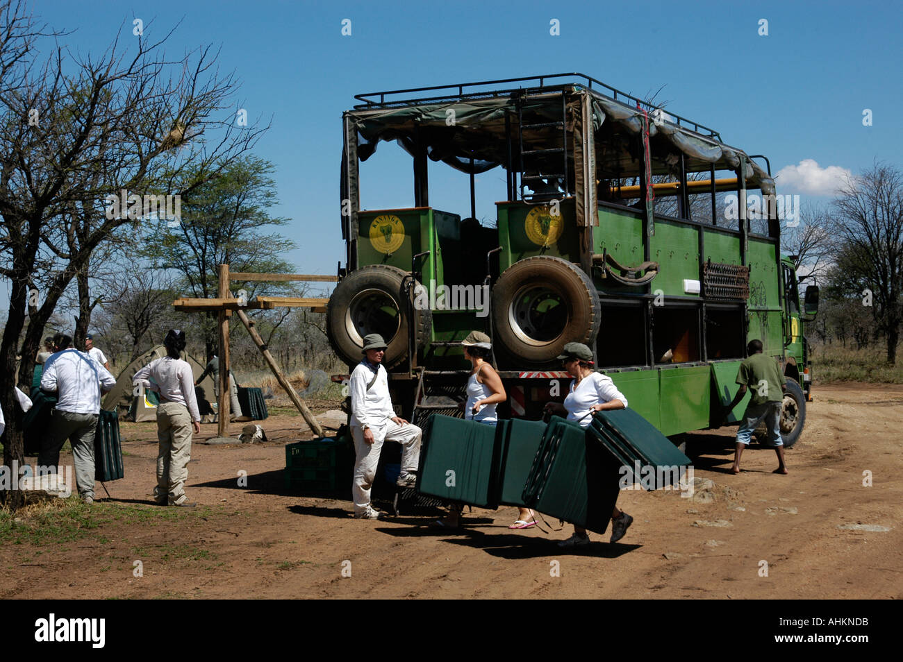 Kenya Tanzania Safari camping logging camp tent Stock Photo - Alamy