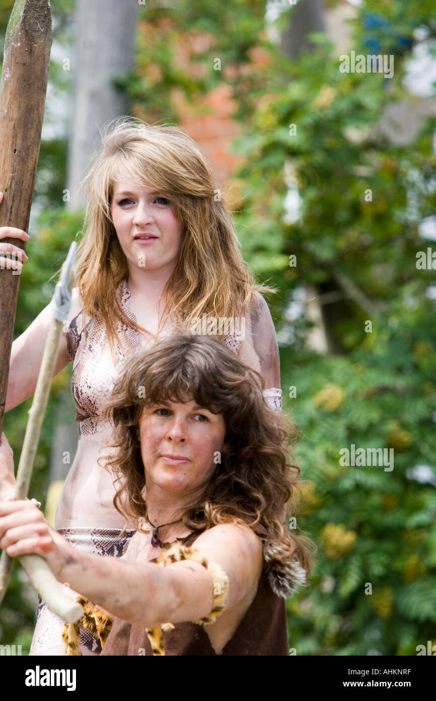Cavewoman hi-res stock photography and images - Alamy