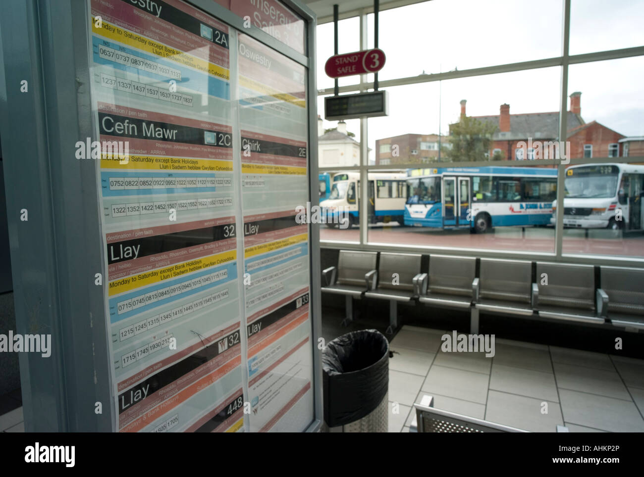 Wrexham bus station hi-res stock photography and images - Alamy