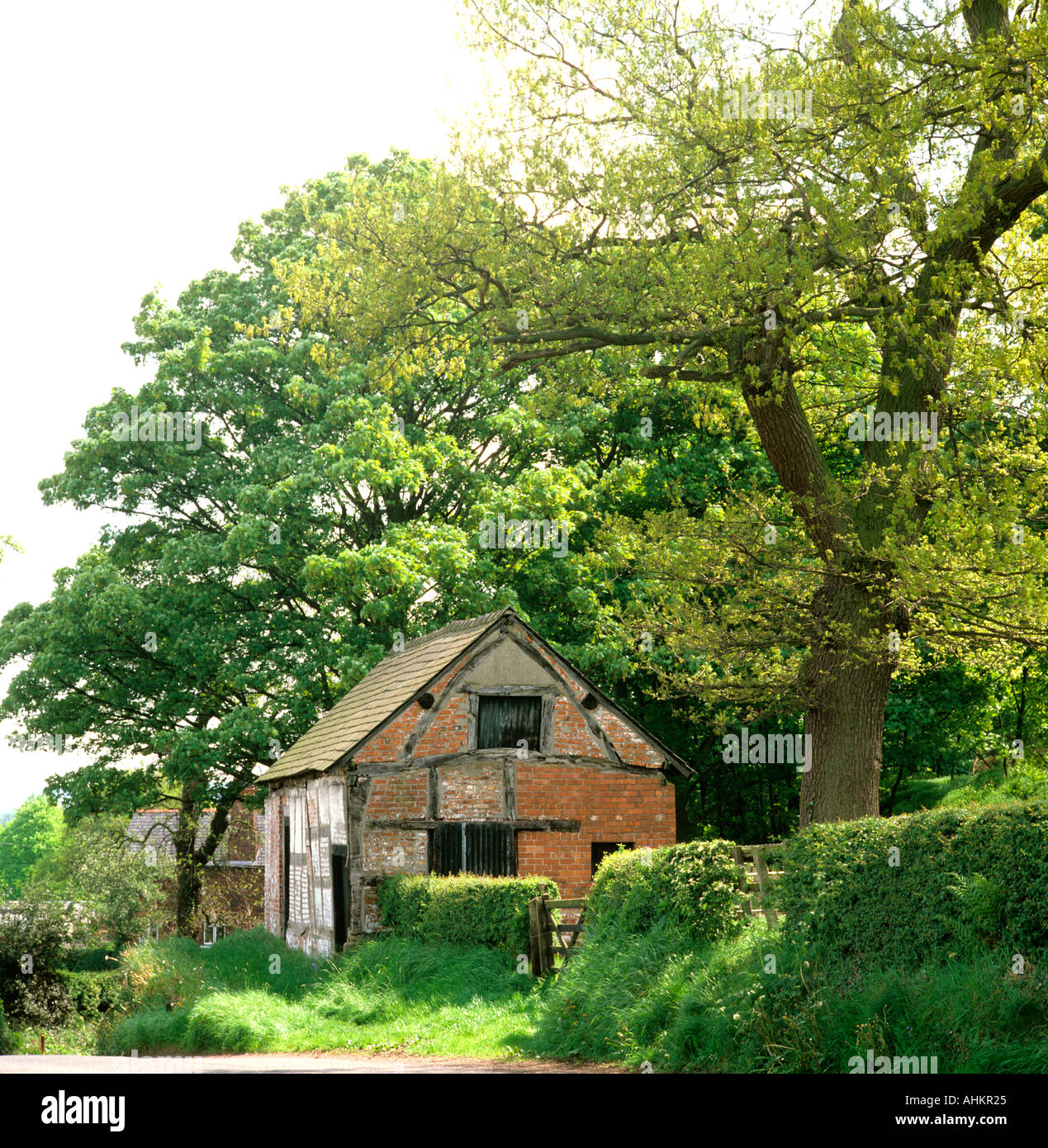 Mottram st andrew hi-res stock photography and images - Alamy