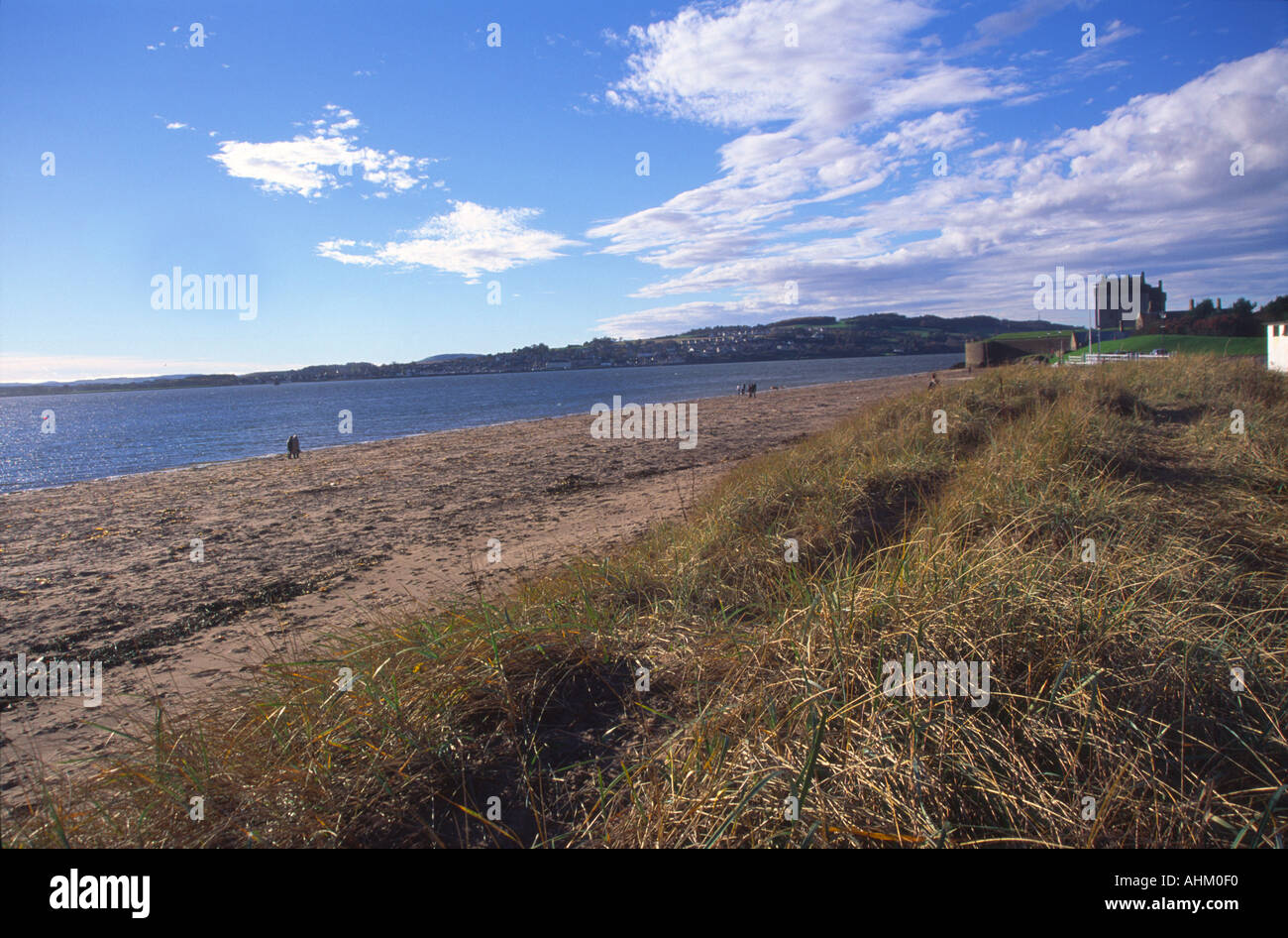 Broughty ferry beach scotland hi-res stock photography and images - Alamy