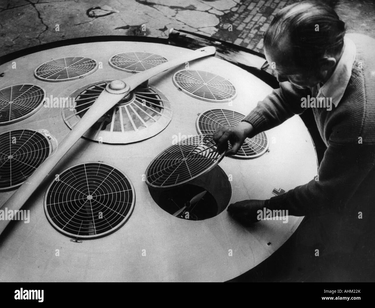 Epp, Joseph Andreas, 1914 - 1997, German Inventor, half length, with ...