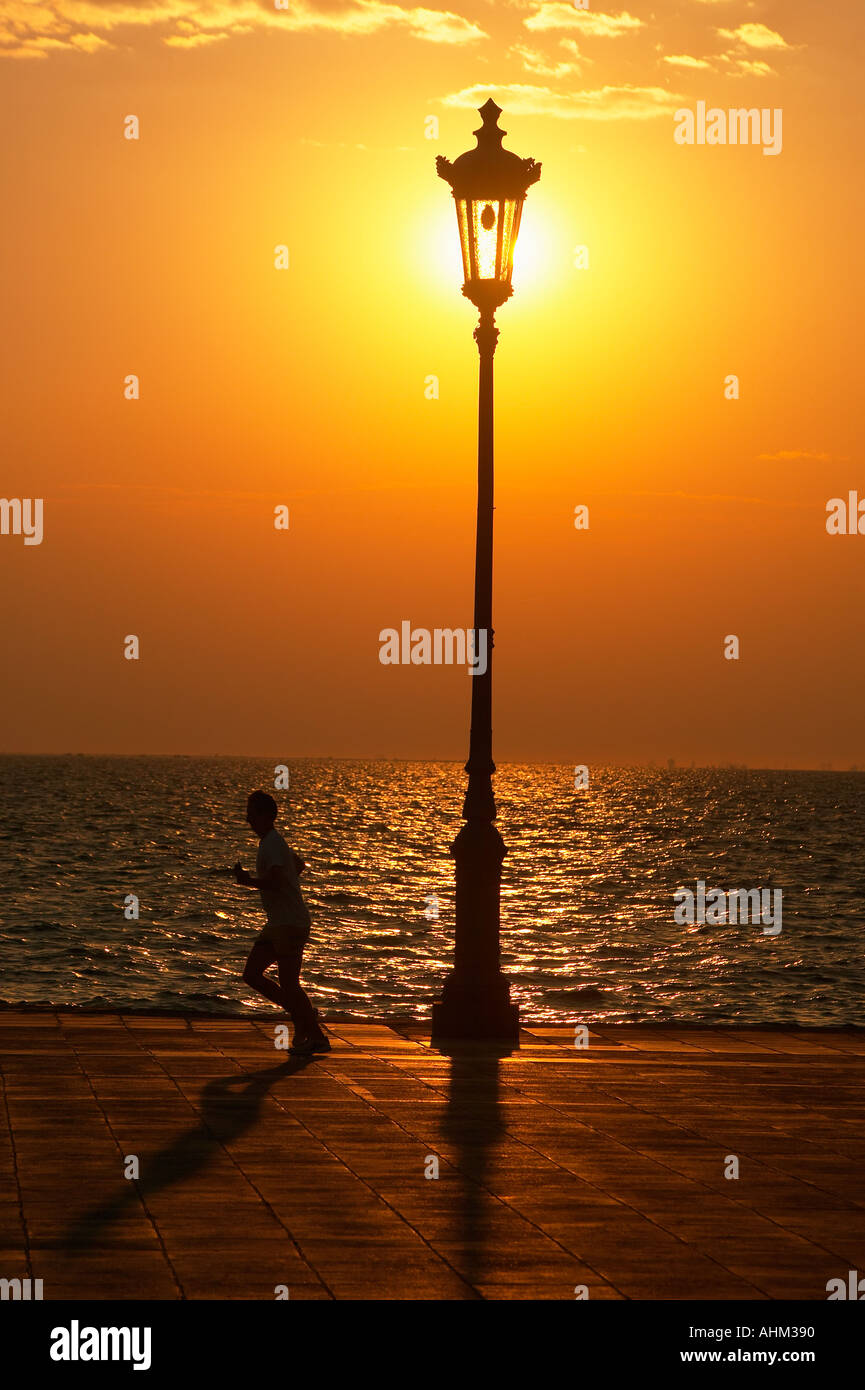 walk at the beach of thessaloniki Greece Stock Photo - Alamy