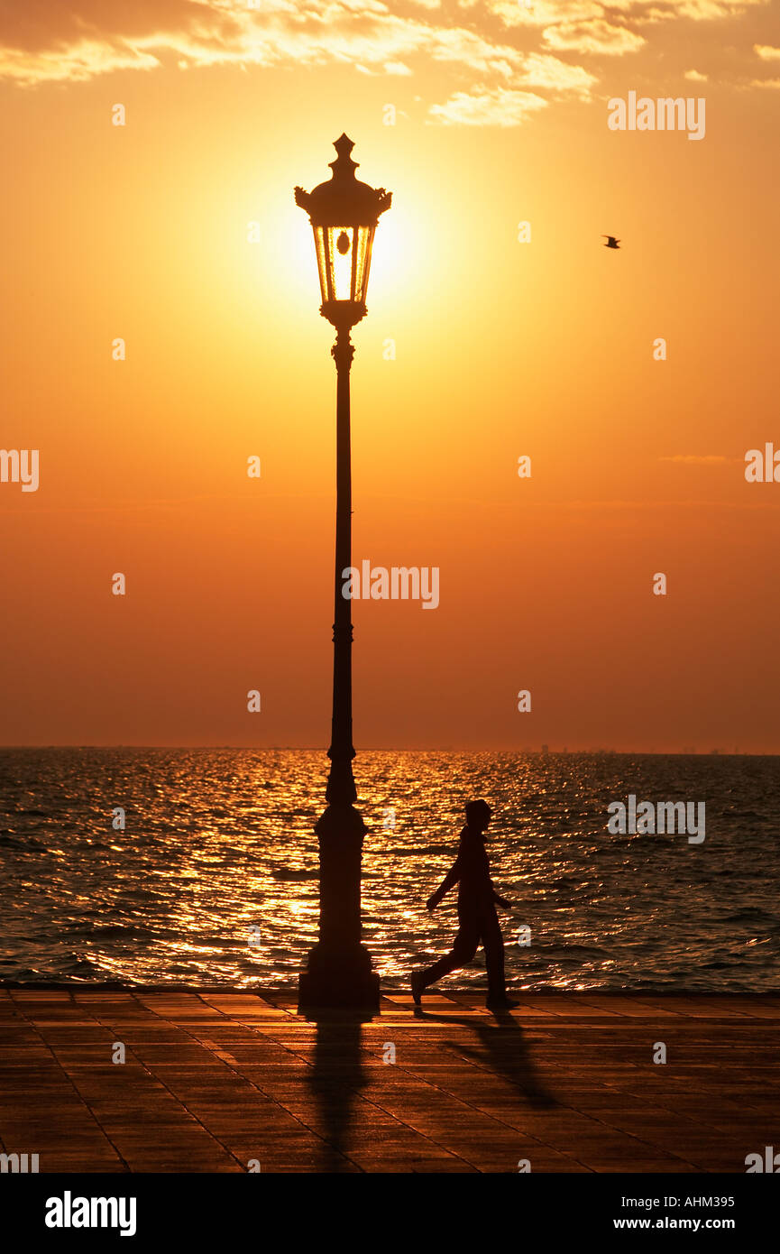walk at the beach of thessaloniki Greece Stock Photo - Alamy