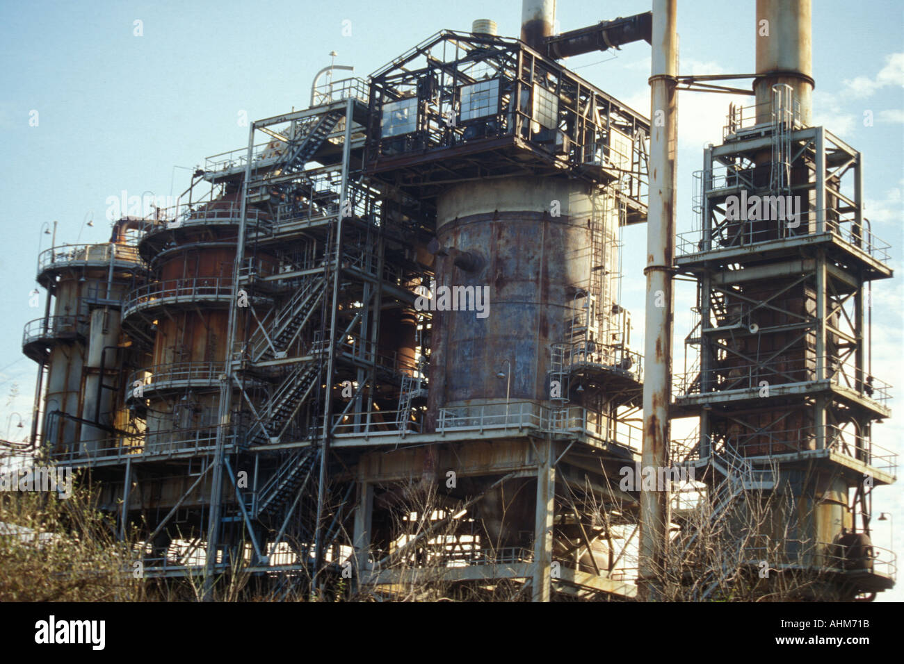 Empty oil tanks hi-res stock photography and images - Alamy
