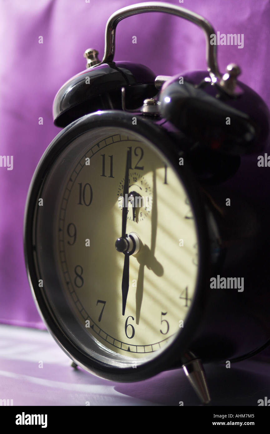 6pm clock hi-res stock photography and images - Alamy