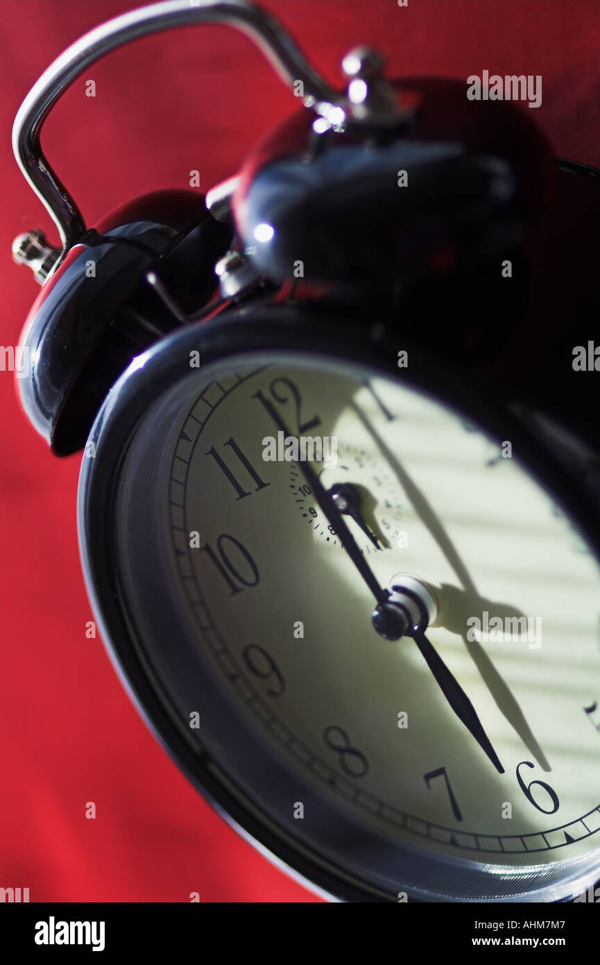6pm clock hi-res stock photography and images - Alamy