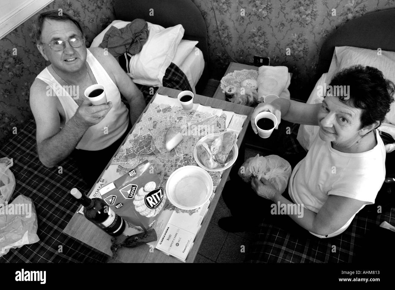 Happy mum and dad Black and White Stock Photos & Images - Alamy