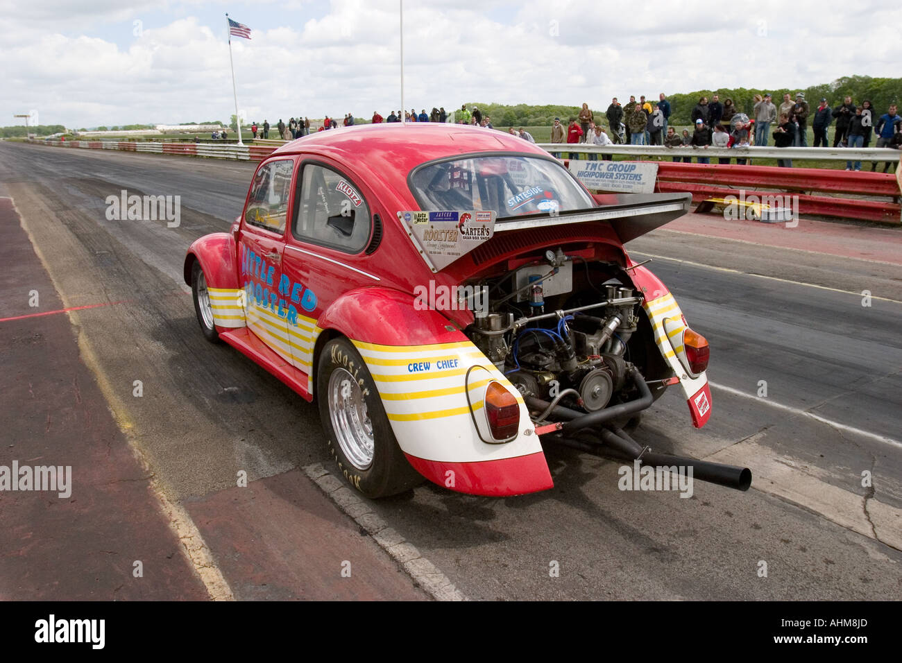 heavily modified VW beetle competing in drag race Stock Photo - Alamy