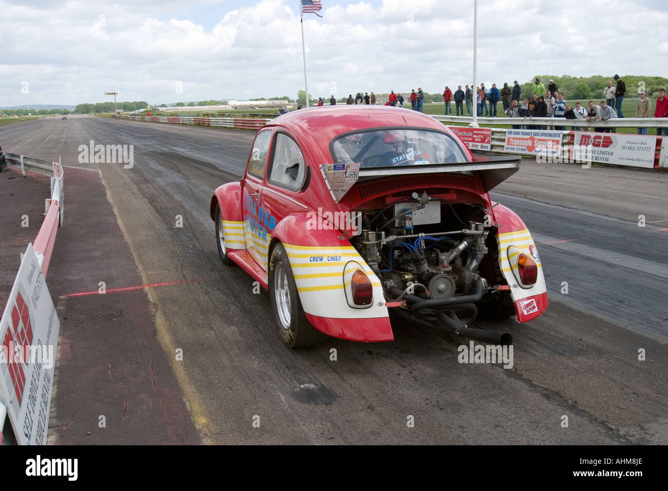 heavily modified VW beetle competing in drag race Stock Photo - Alamy