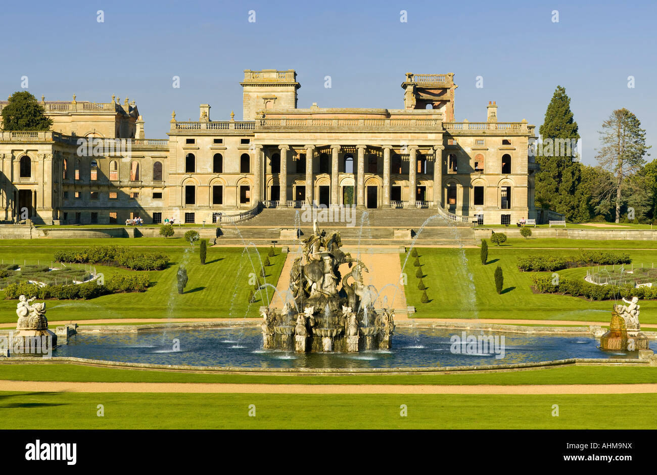 Perseus and andromeda fountain at witley court hi-res stock photography ...