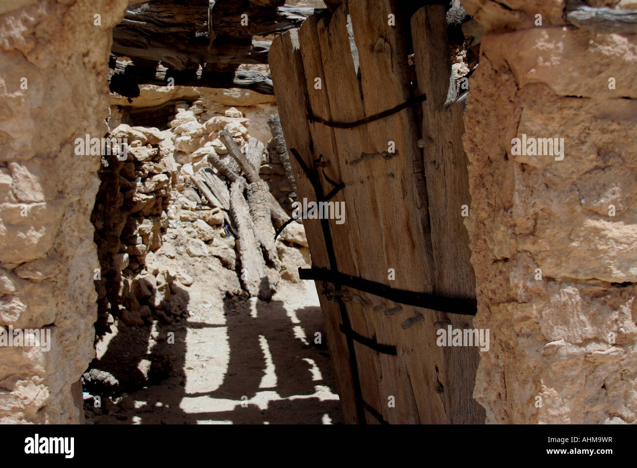 Enterance into a ruin Stock Photo - Alamy