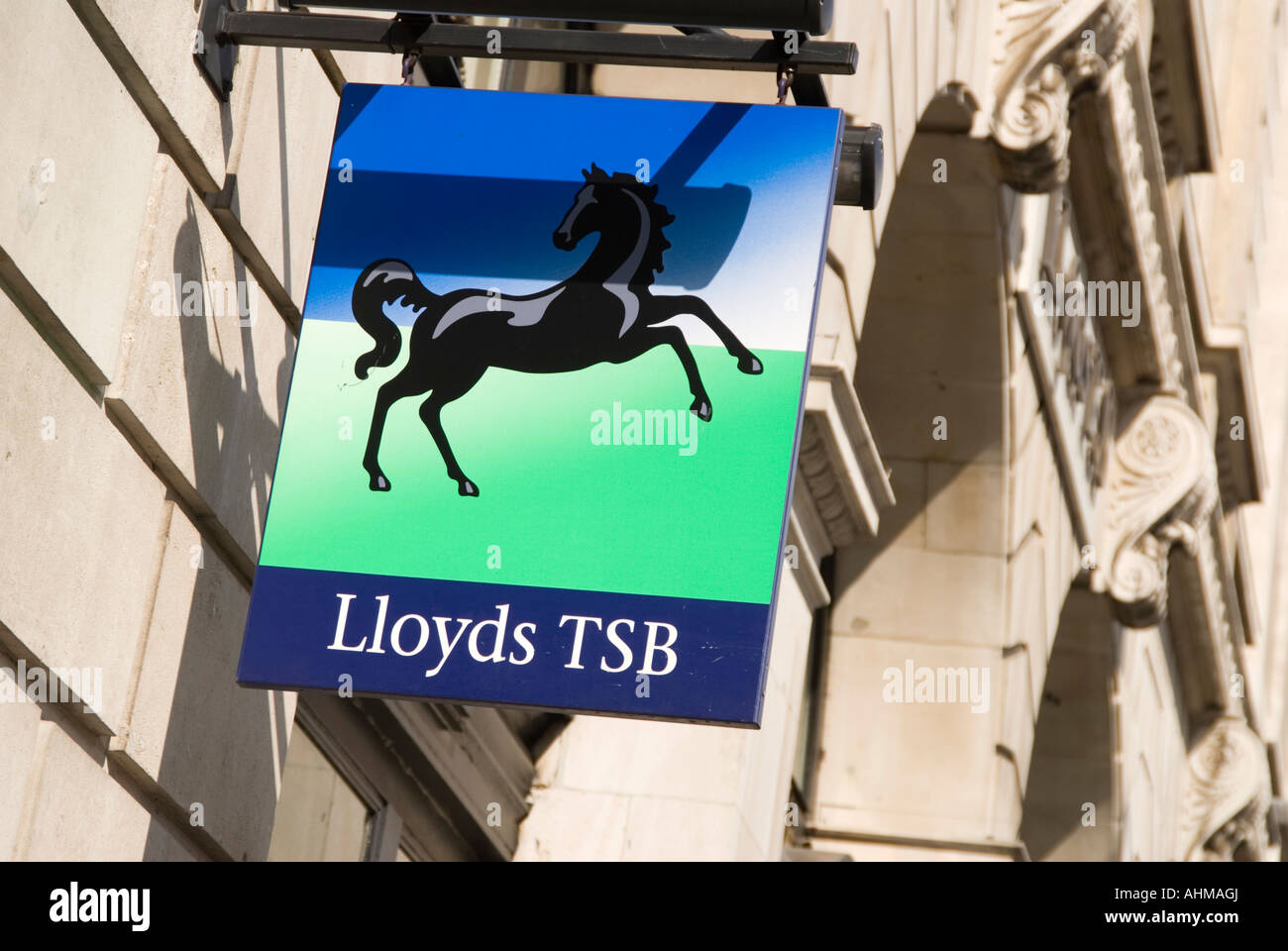 Lloyds bank tsb hi-res stock photography and images - Alamy