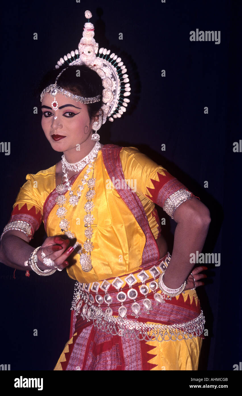 ODISSI THE TRADITIONAL DANCE FORM OF ORISSA Stock Photo - Alamy