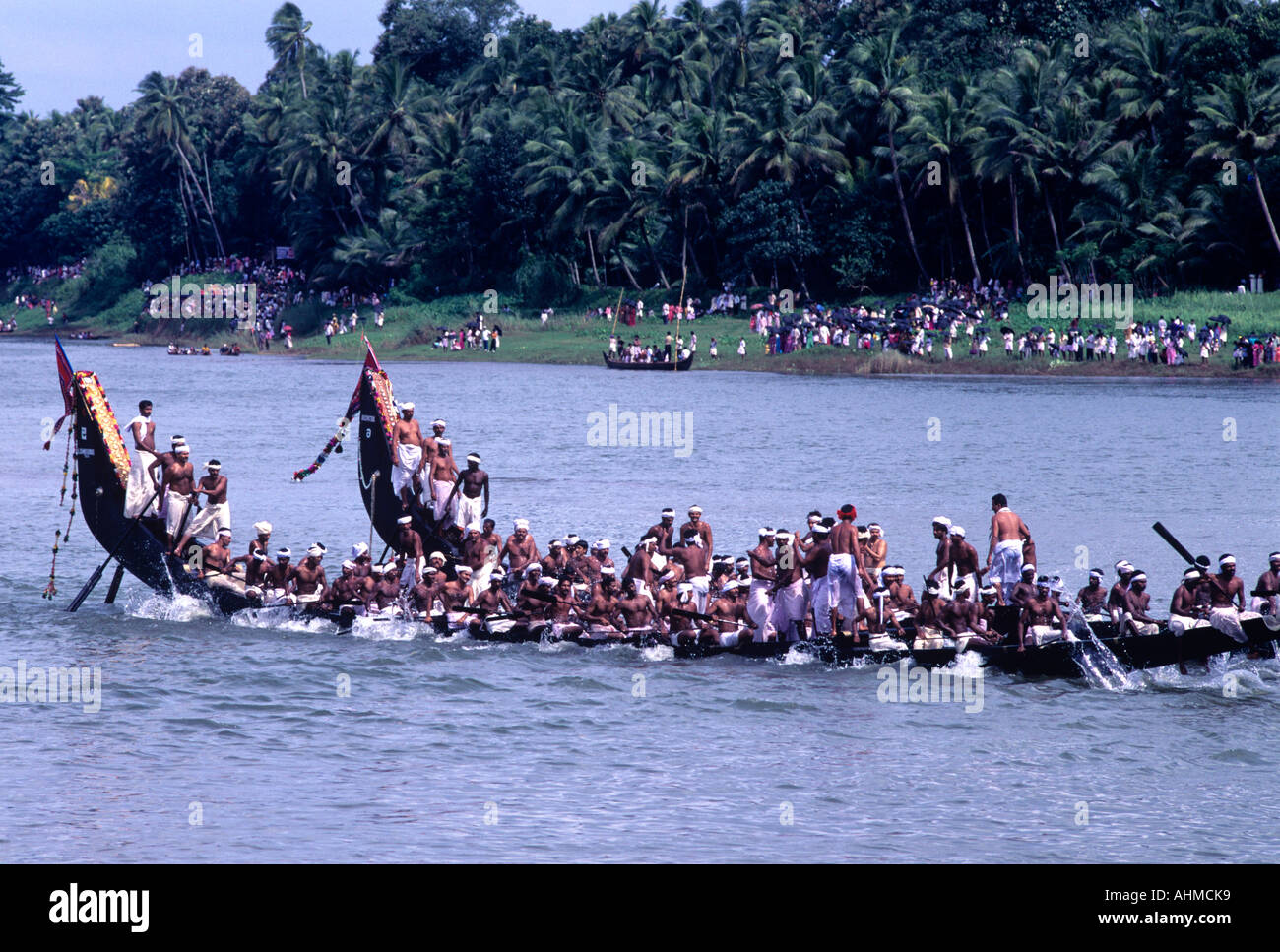ARANMULA UTHRATTATHI BOAT RACE Stock Photo - Alamy