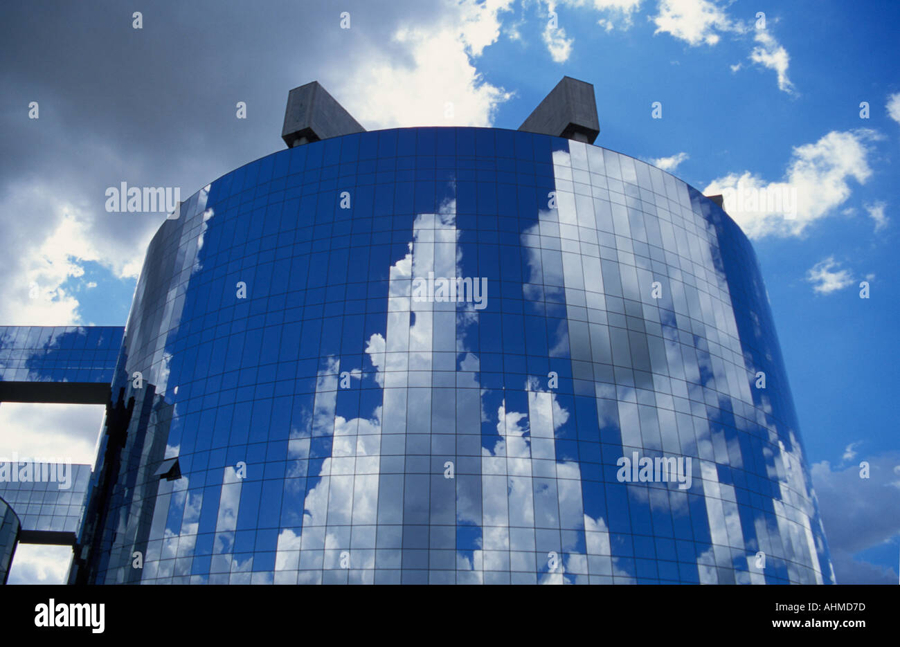 Headquarters of the Attorney General building by Oscar Niemeyer ...