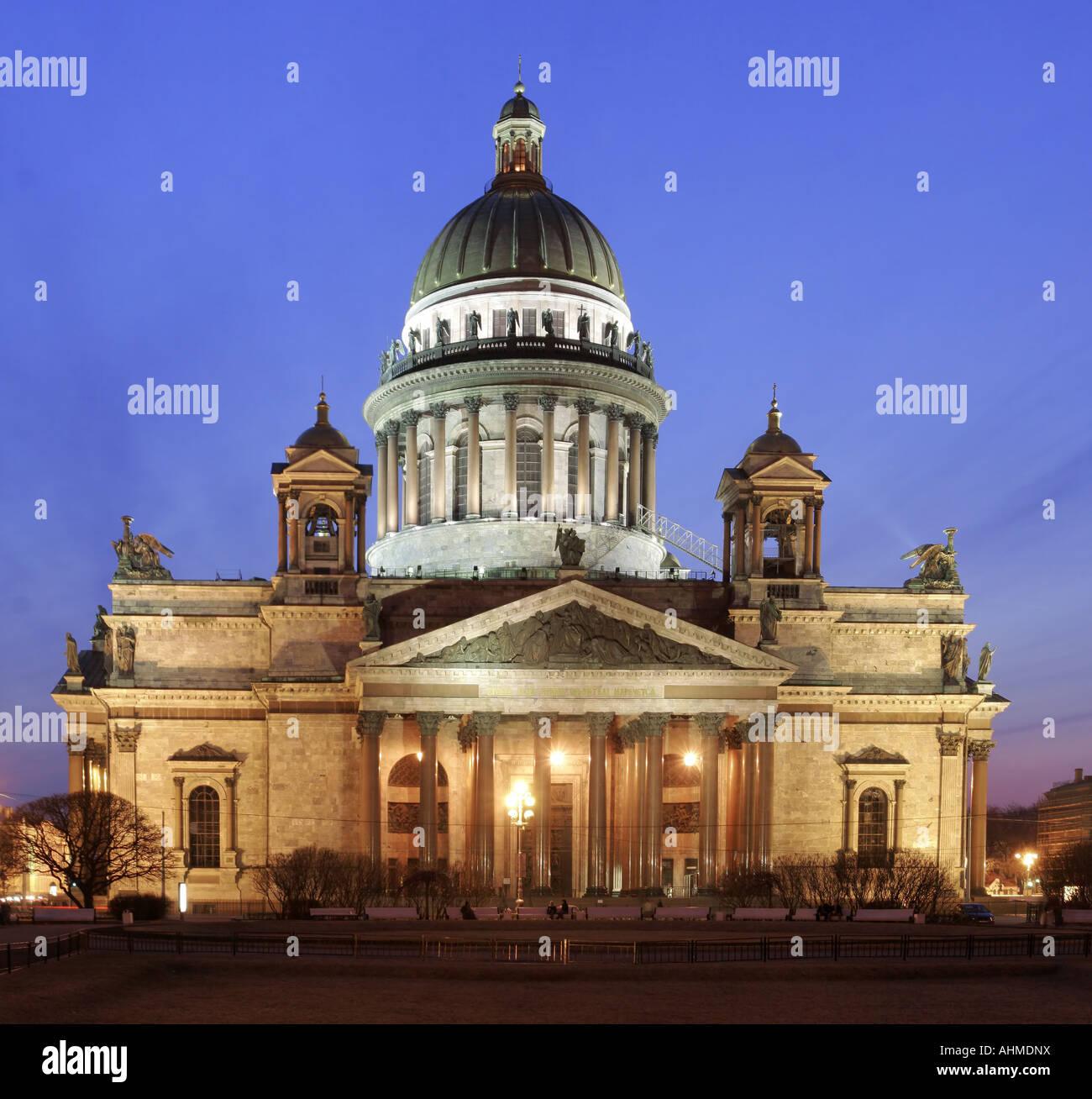 Saint isaac s cathedral hi-res stock photography and images - Alamy