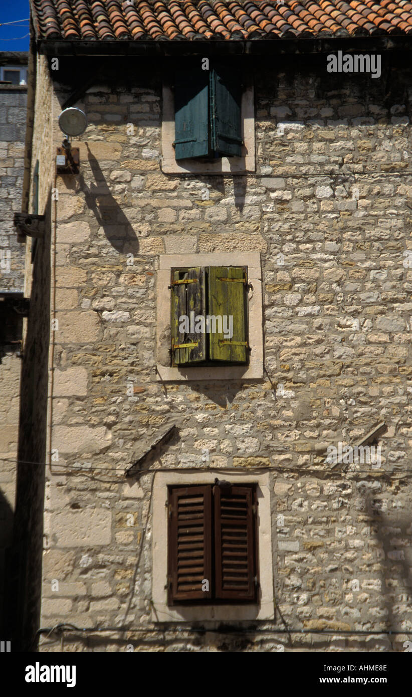 Split shutters hi-res stock photography and images - Alamy